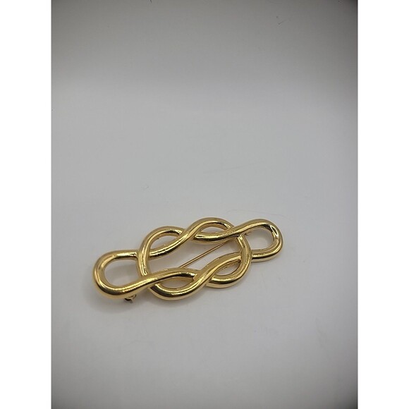 Monet | Jewelry | Vintage Monet Brooch Pin Gold Tone Infinity Swirl ...